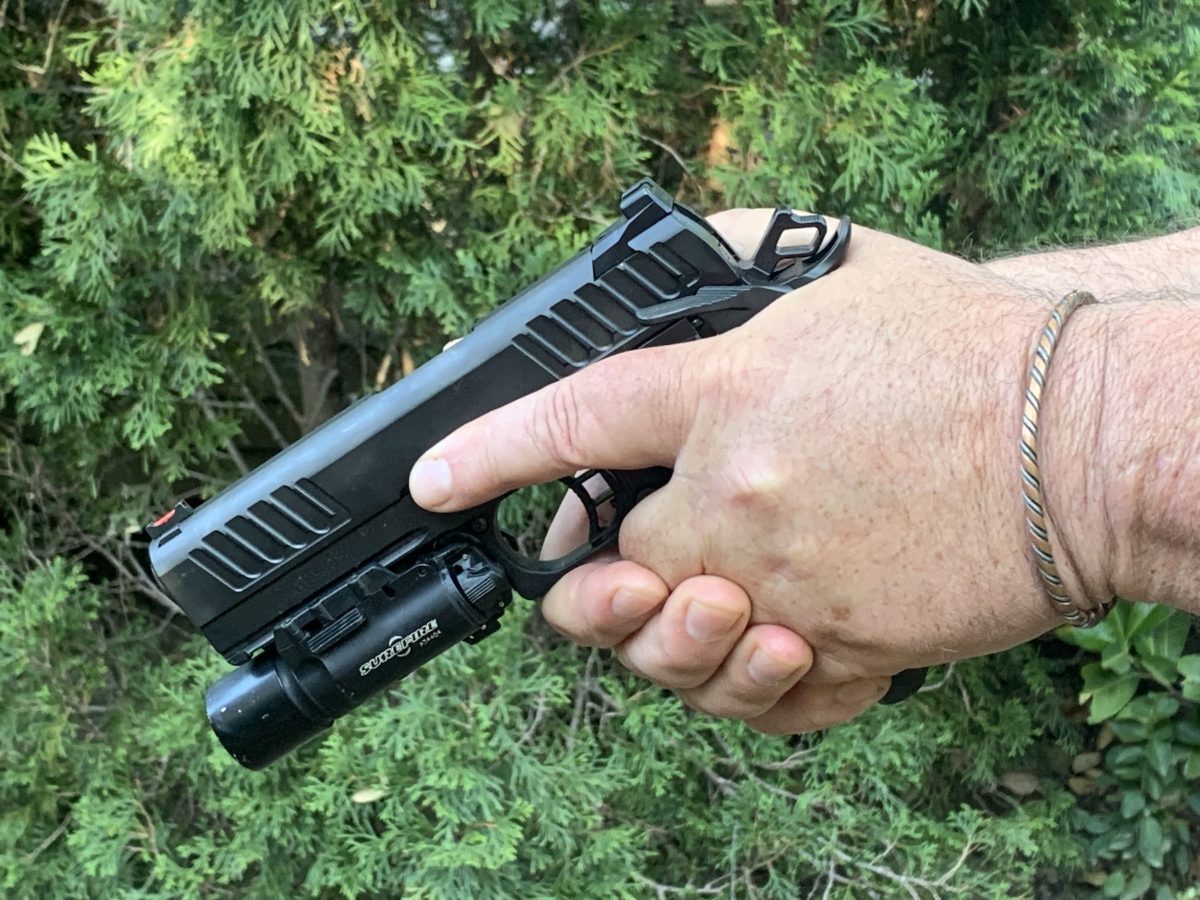 Working the Thumb Safety for new 1911/2011 Shooters - American Cop