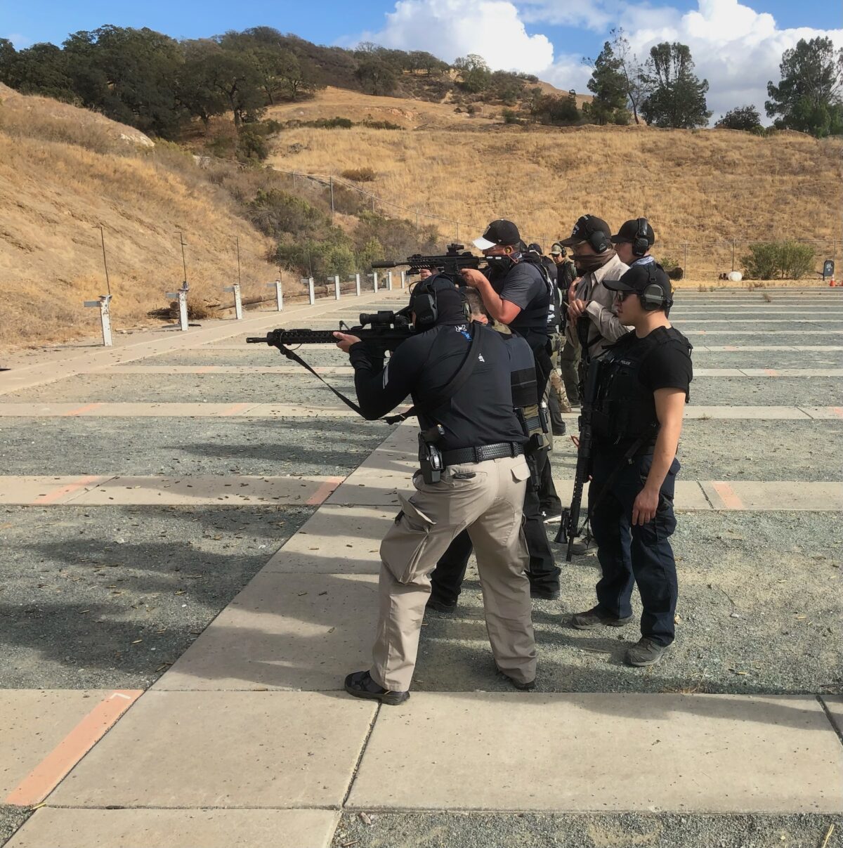 The Danger of Higher Ready Positions - American Cop