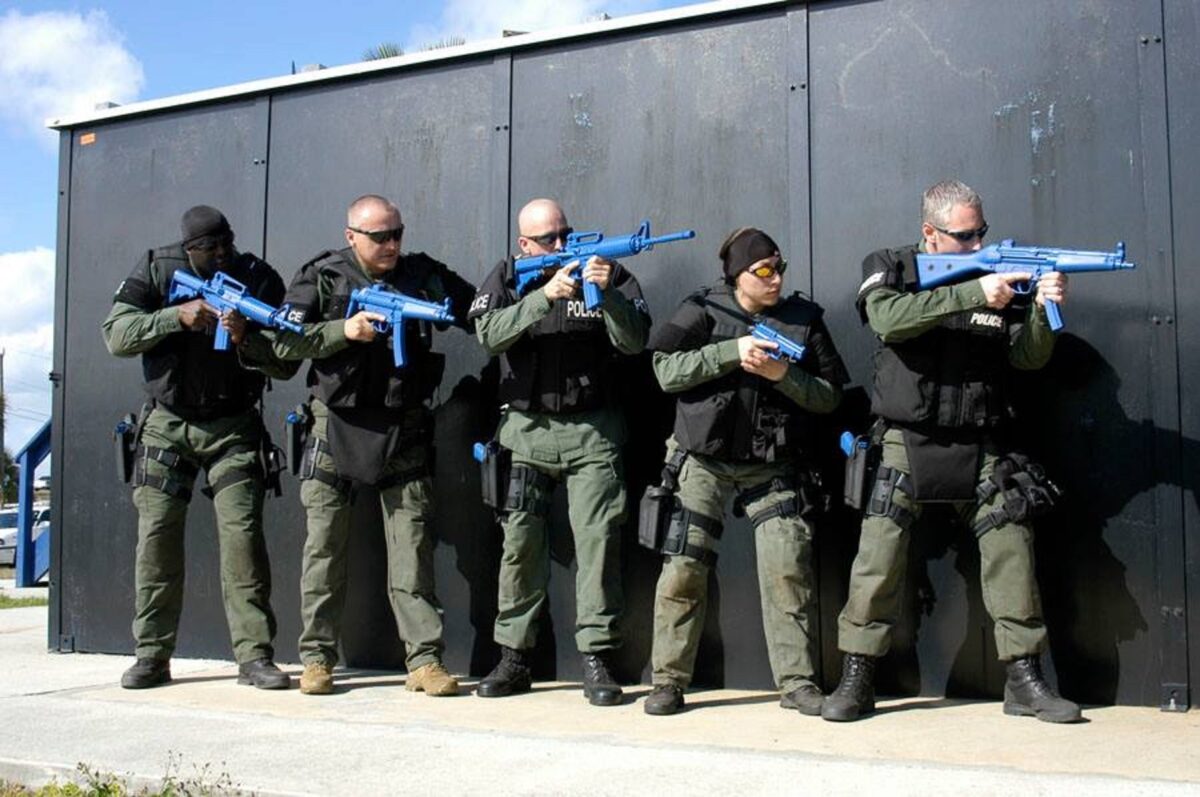 The Role Of Inert Weapons In Law Enforcement Training - American Cop