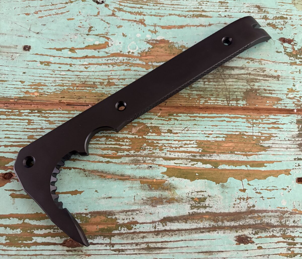 One Way In - Good Dude's Breach and Rescue Bar - American Cop